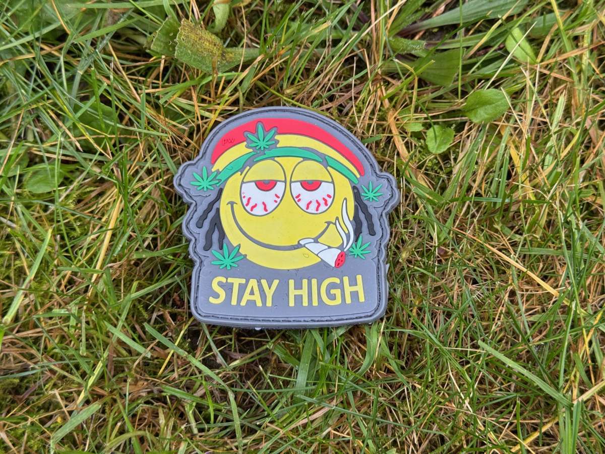 3D Rubberpatch "Stay High" | MORALE/FUN | Patches | patch-werk